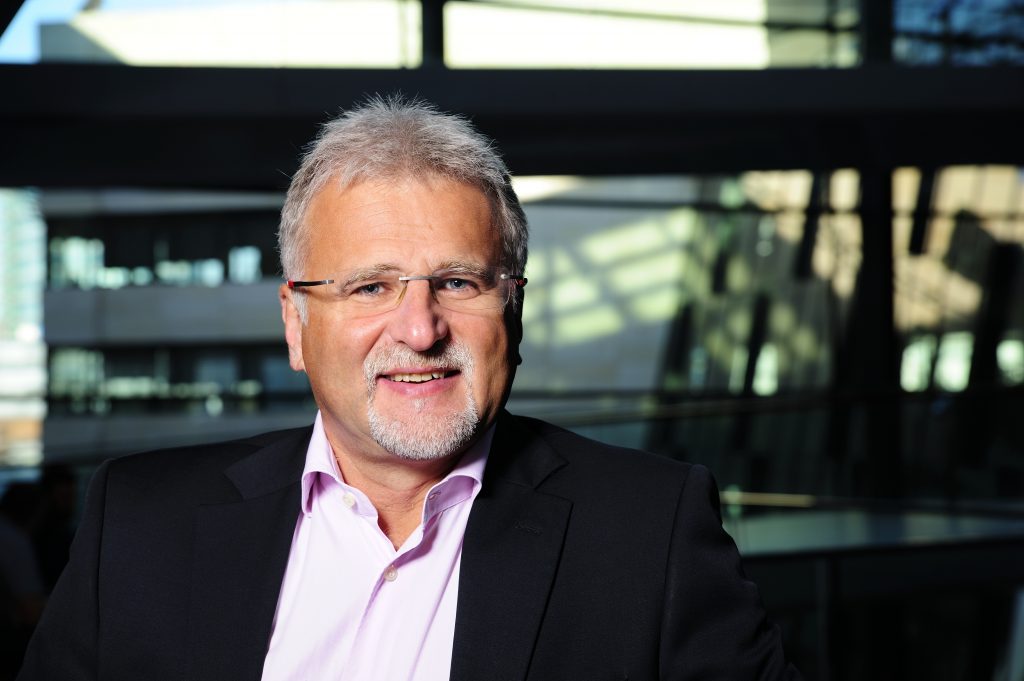 Hospodářská komora ČR: Security Expert Center. Jiná dimenze v IT ...